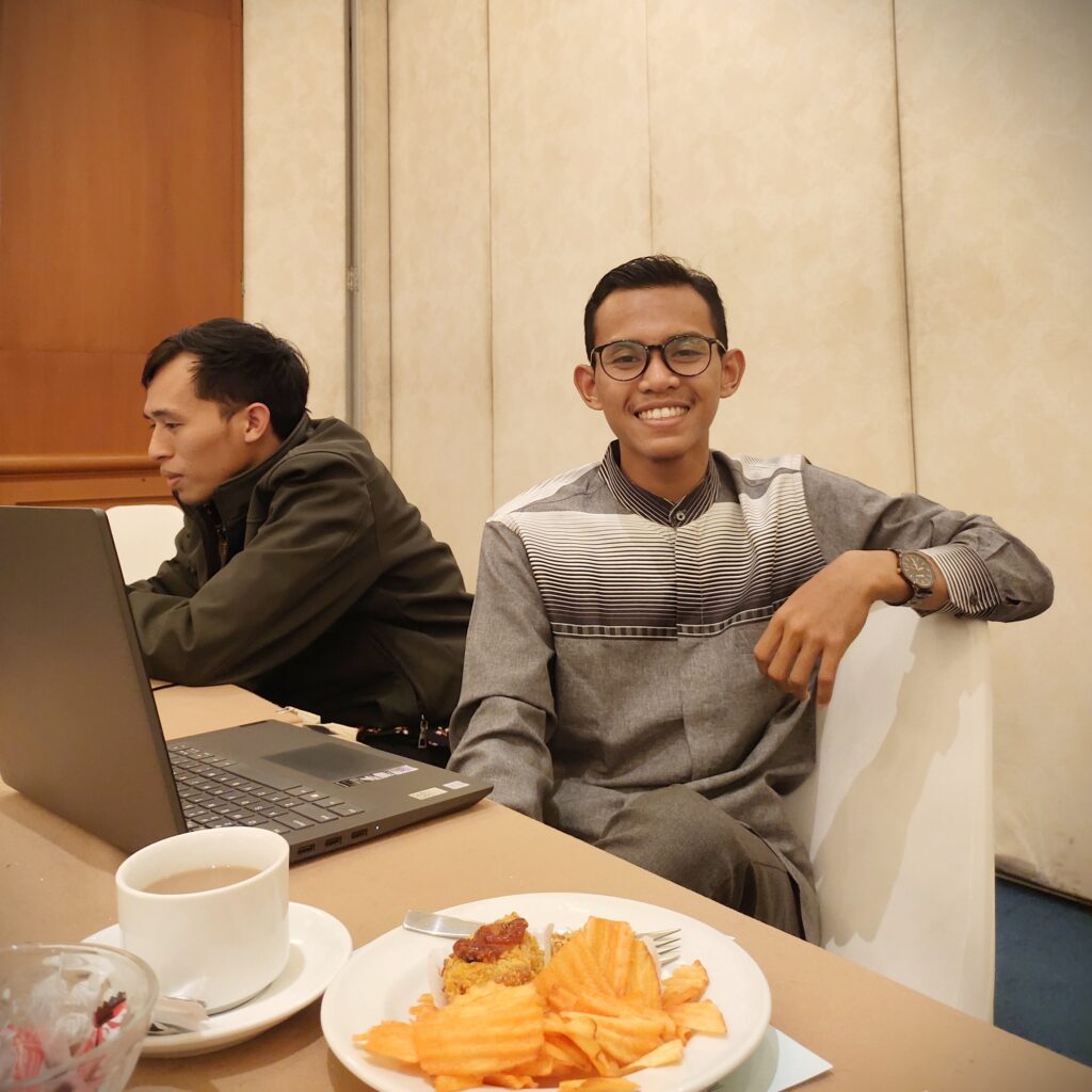 Film 1 Kakak 7 Ponakan: Arti Keluarga, Kebersamaan,